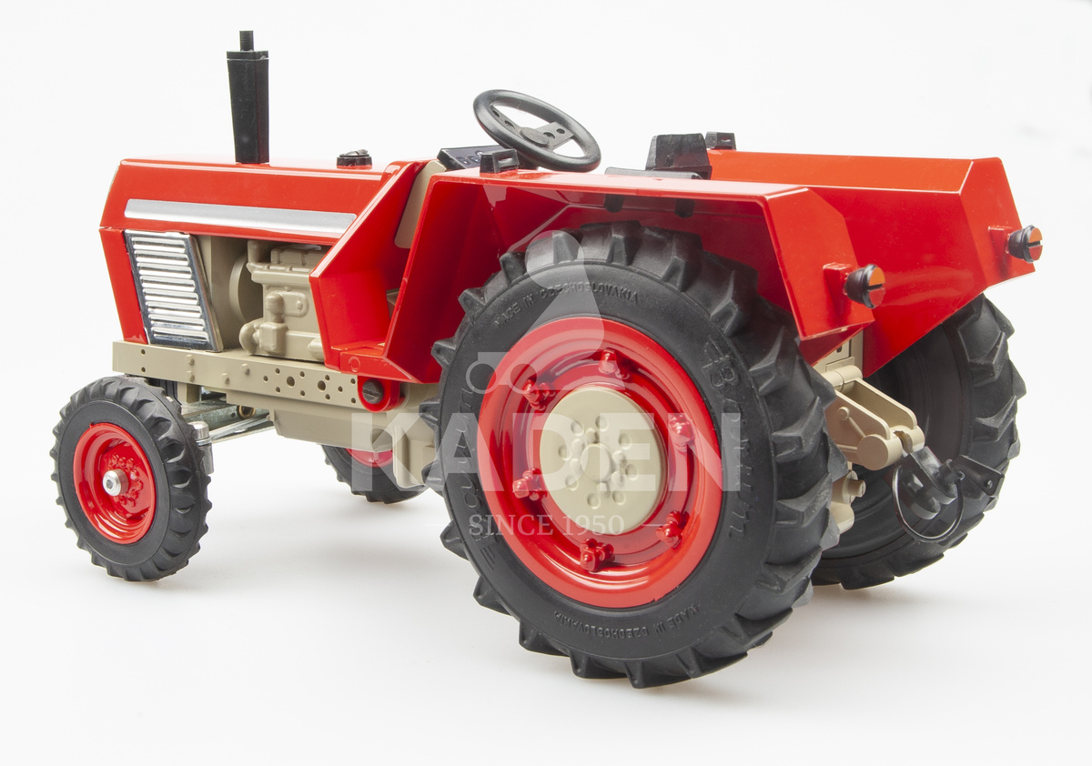 Kaden Retro Traktor Colorado #2 červený