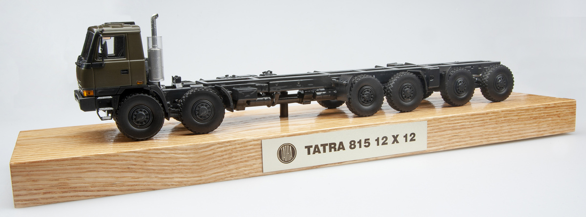 TATRA 815 12x12.1R